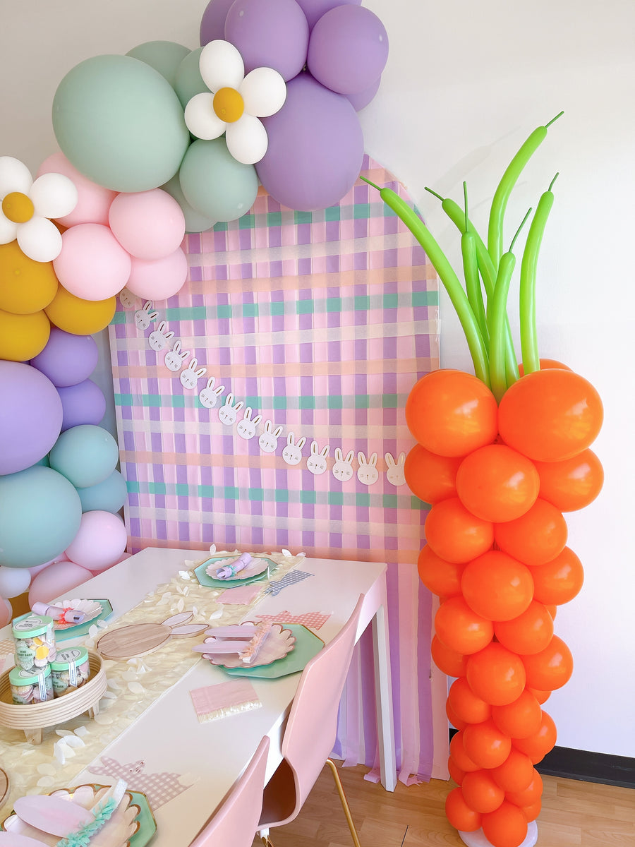DIY Carrot Balloon Column – Party Hop Shop