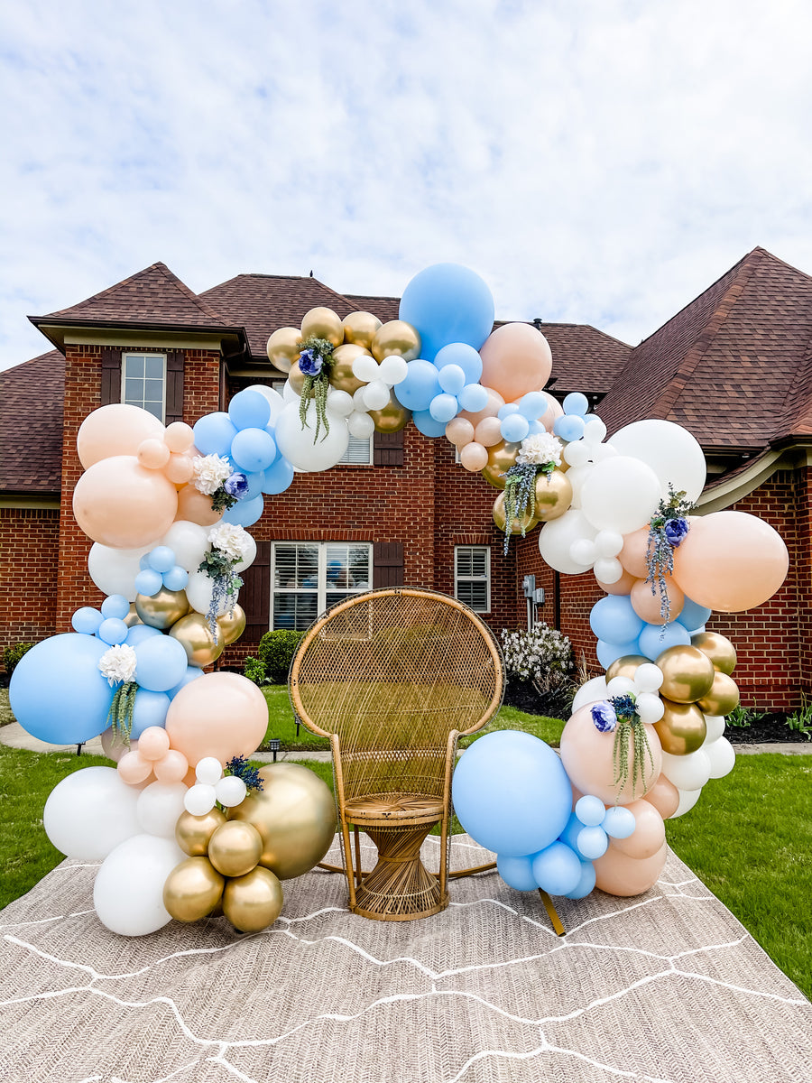 7.5’ Gold Circle Stand Rental – Party Hop Shop